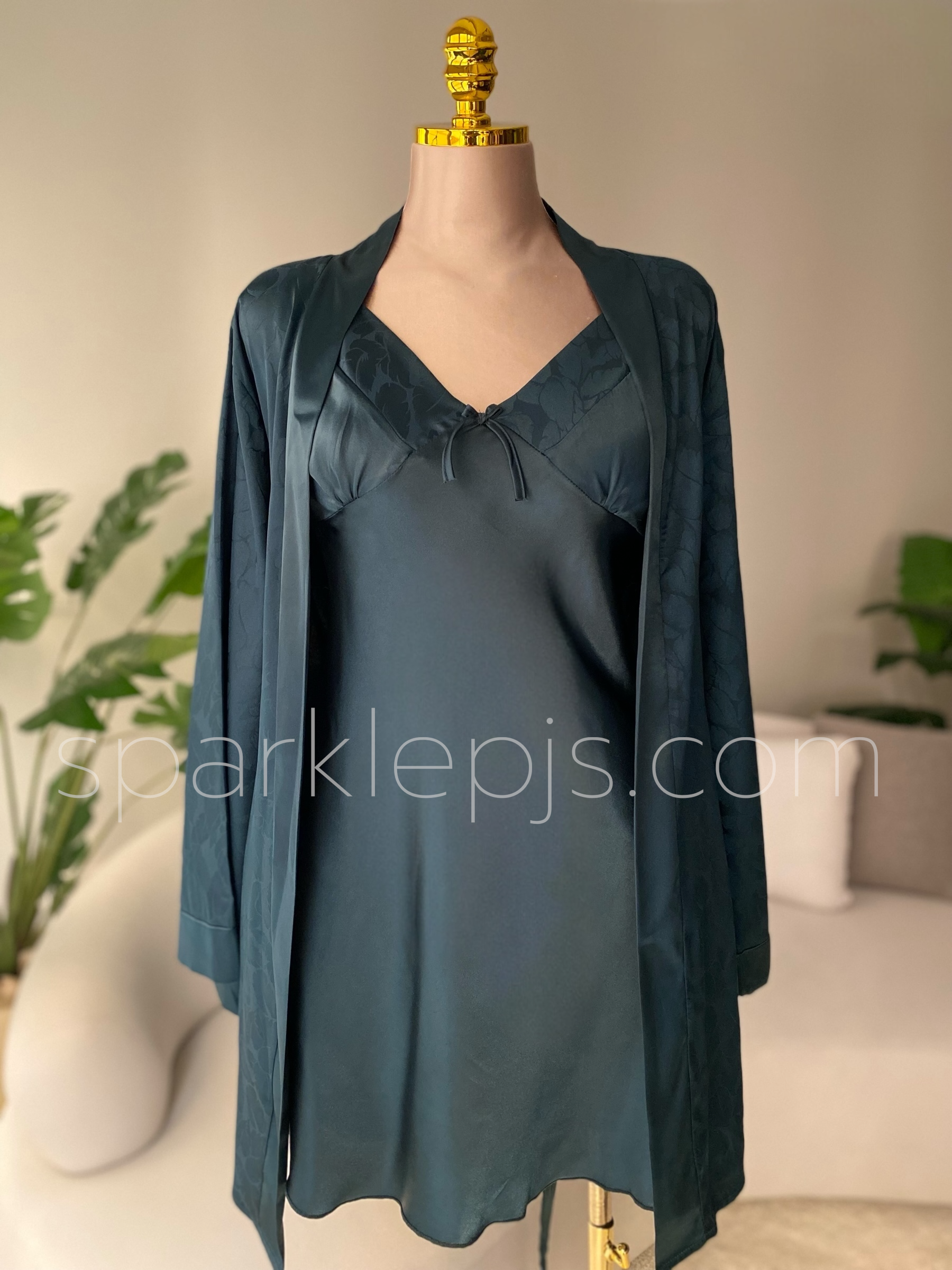 Lumina Ensemble: Chemise & Wrap Set – Sparkle Pj's